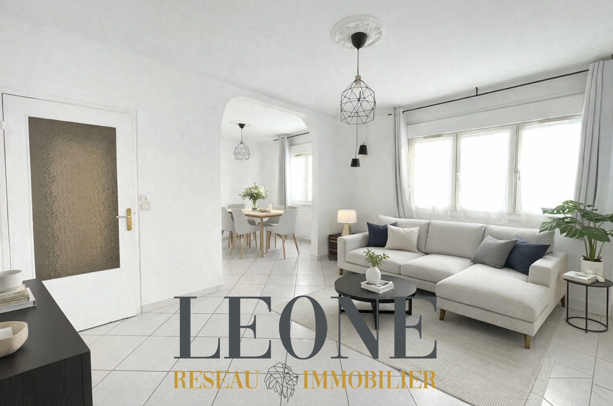 Vente T5 lumineux et fonctionnel dans résidence calme et sécurisée